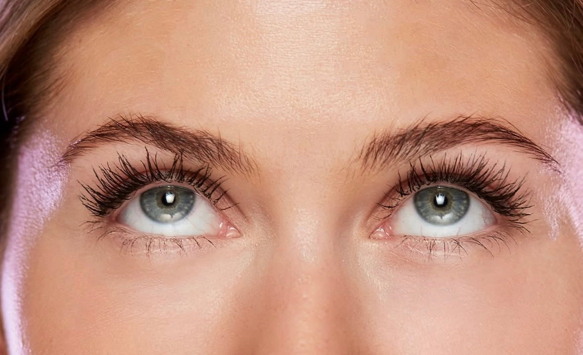 How to Choose the Right Mascara for Your Lash Type – ĀTHR Beauty